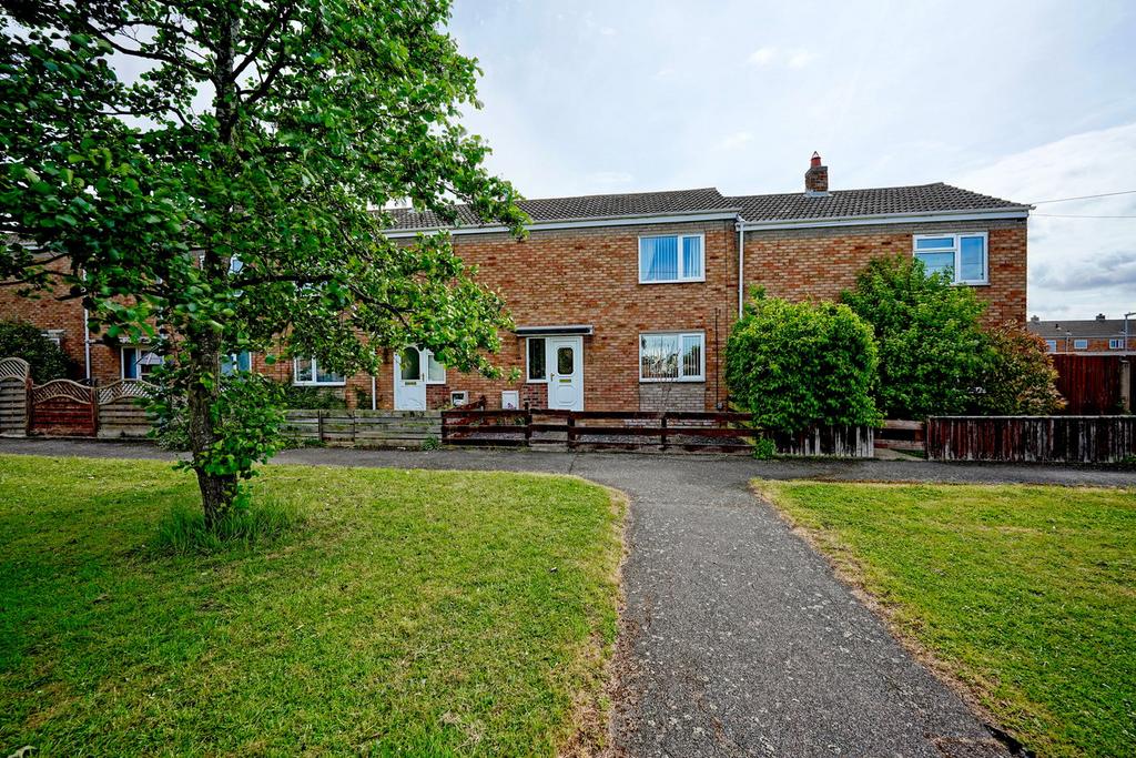 Surrey Road, Huntingdon, PE29 2 bed terraced house - £219,995