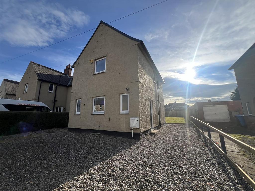 Swansfield Park Road, Alnwick 4 bed semi-detached house to rent - £ ...