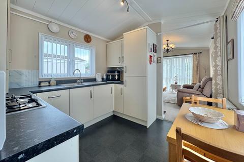 Mobile Homes For Sale In Uk | OnTheMarket
