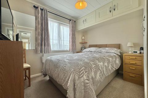 Mobile Homes For Sale In Uk | OnTheMarket
