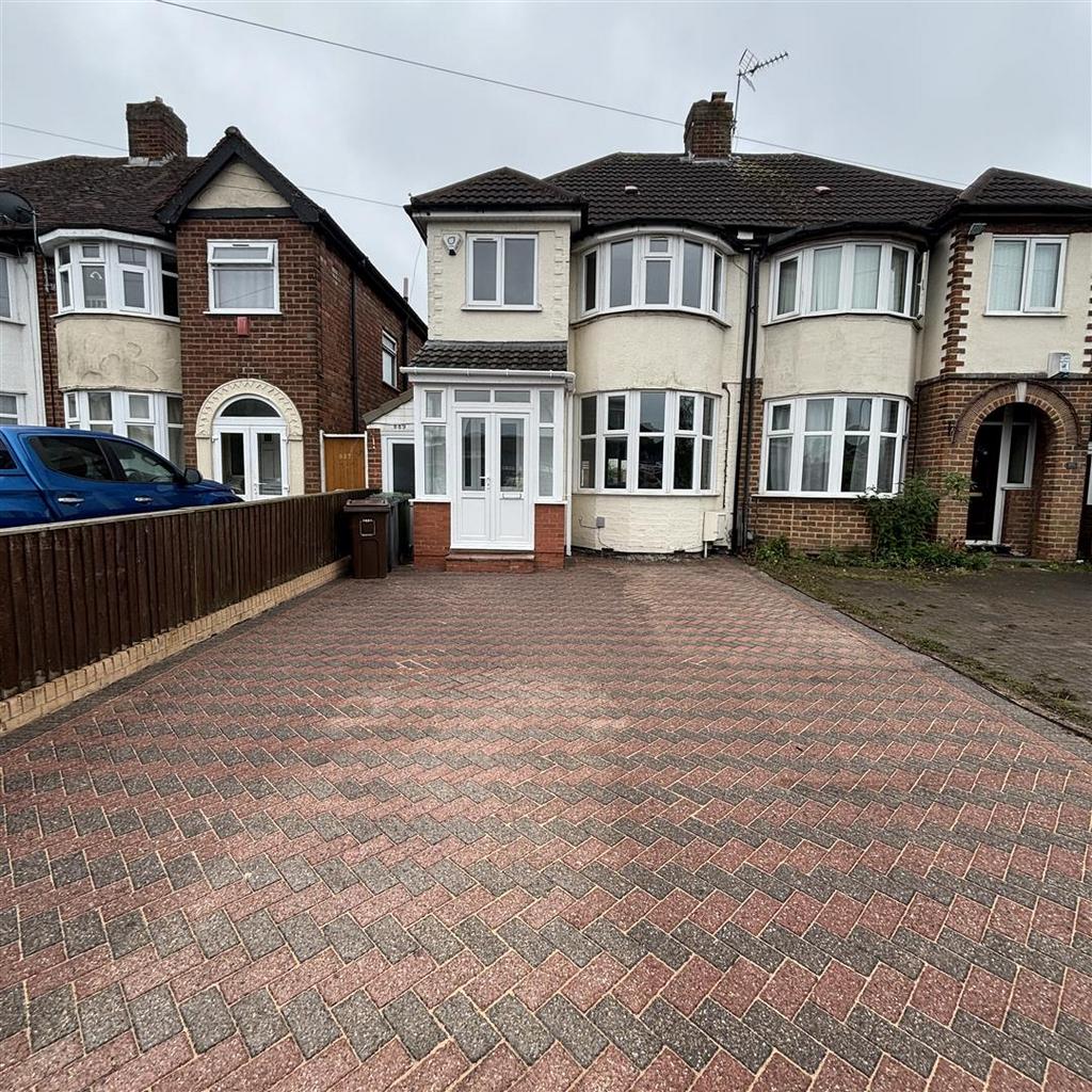 Old Lode Lane, Solihull B92 3 bed semi-detached house to rent - £1,300 ...