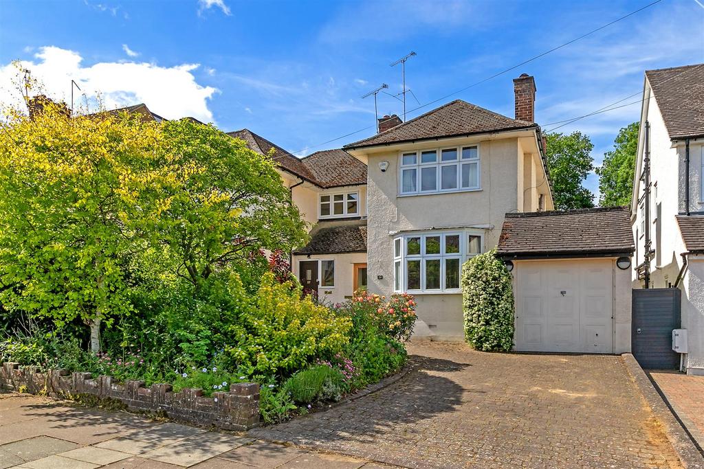 Seymour Road, St. Albans 3 bed semi-detached house - £950,000