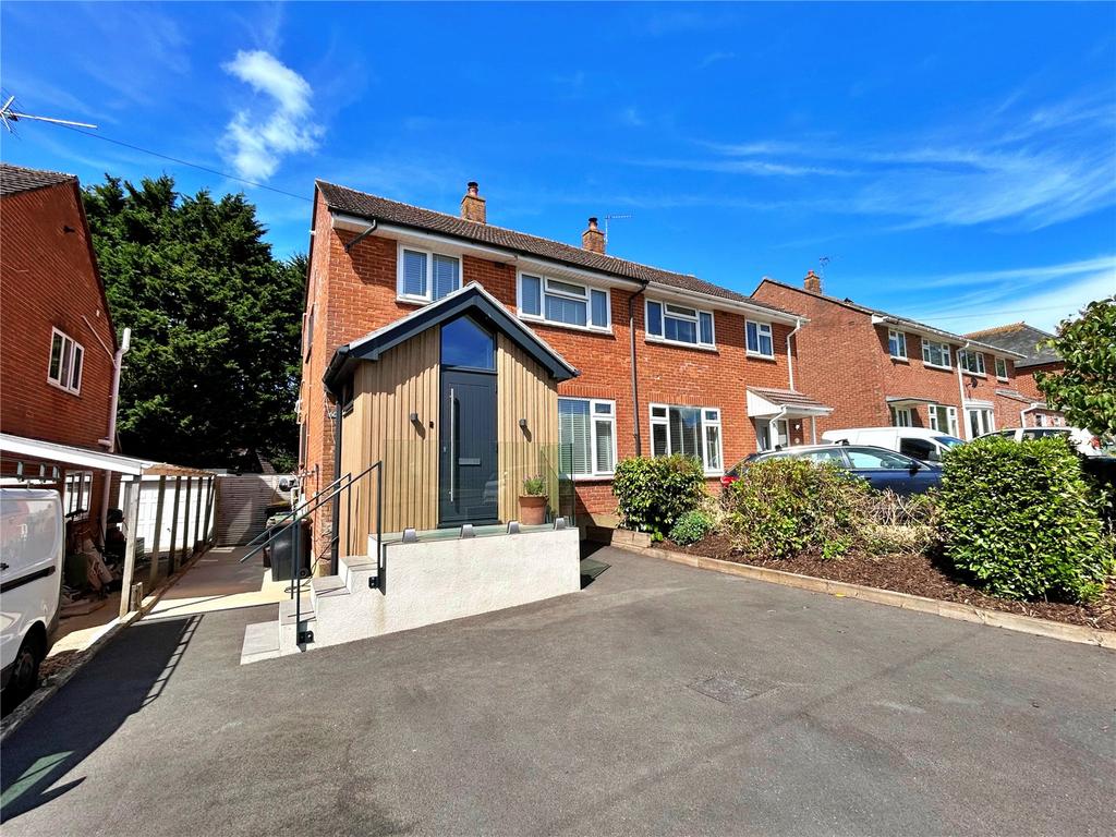 Glenville Road, Walkford... 3 bed semi-detached house for sale - £475,000