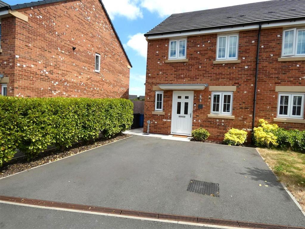 Shepherd Place, Preston PR4 3 bed house for sale - £169,950