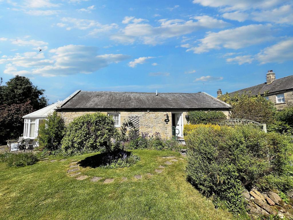 Netherton Barns, Netherton... 1 bed detached bungalow for sale - £165,000
