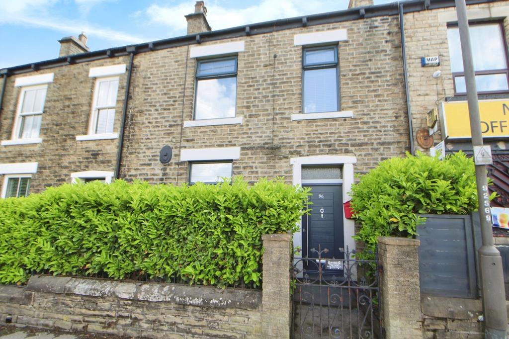 Glossop Road, Glossop SK13 4 bed terraced house - £296,000