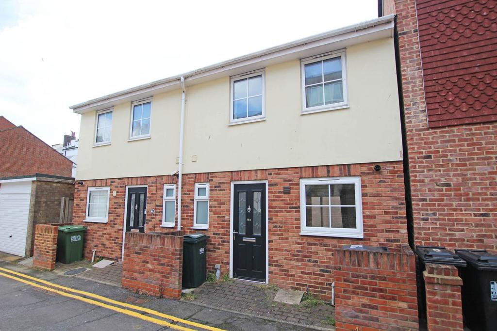 Lushington Lane, Eastbourne, BN21 4JL 2 bed terraced house - £225,000