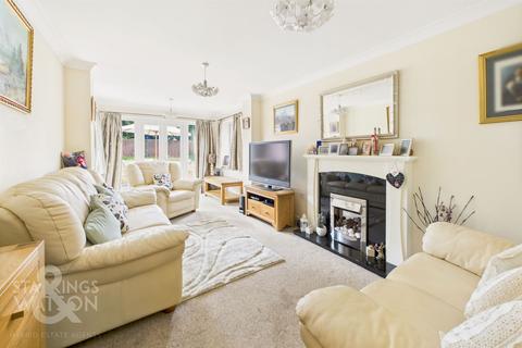 Houses for sale in Long Stratton | OnTheMarket