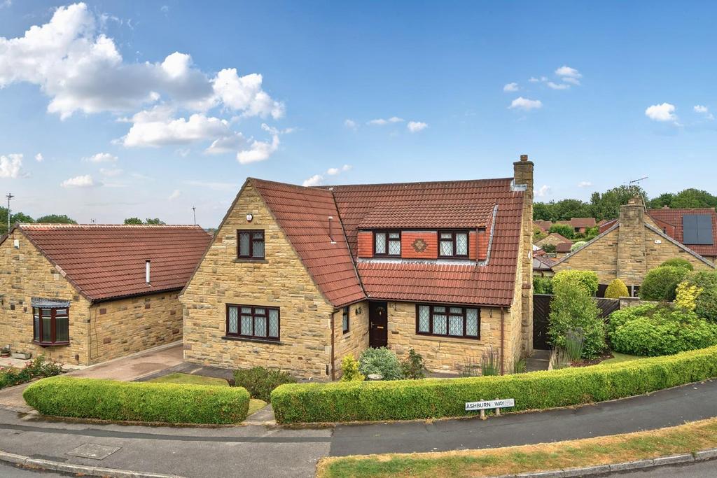 Ashburn Way, Wetherby 4 bed detached house for sale - £600,000