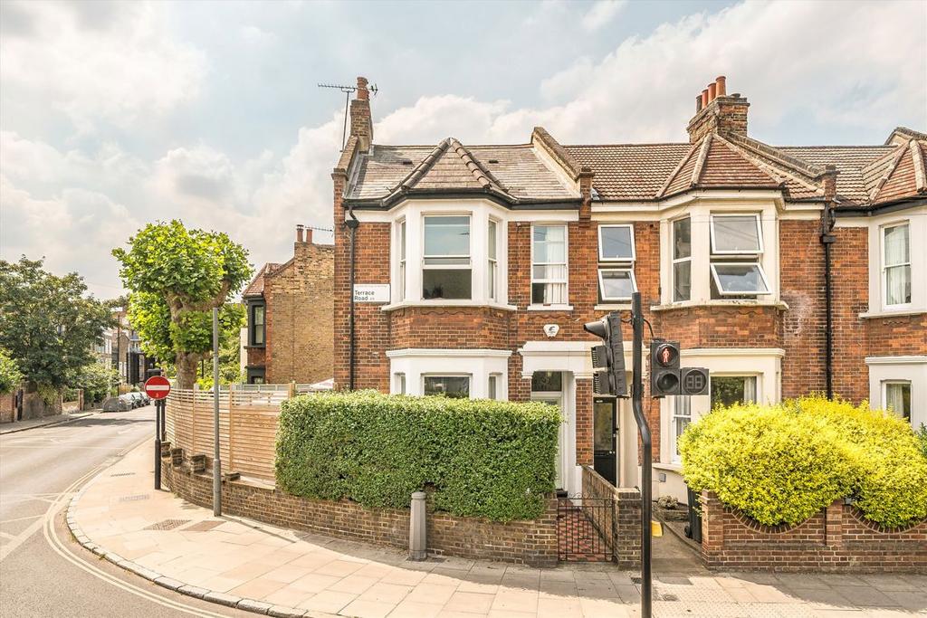Terrace Road, London E9 3 bed semi-detached house for sale - £1,250,000