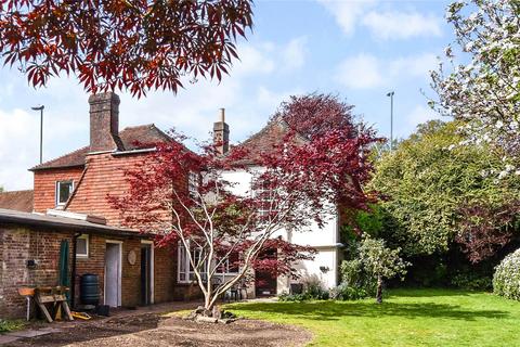 The Street, Thakeham, RH20 3 bed detached house - £650,000
