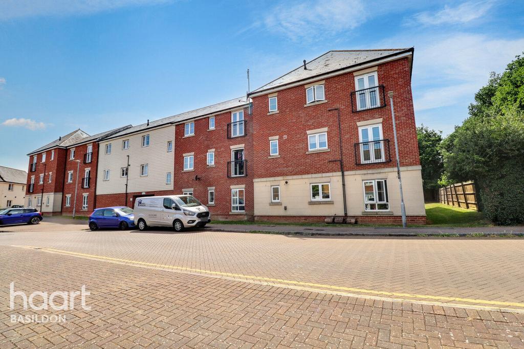 School Avenue, Basildon 1 bed apartment for sale - £200,000