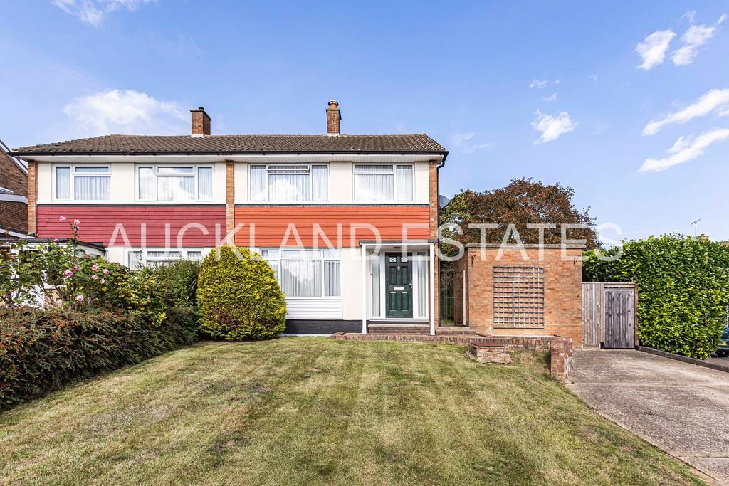 Hatherleigh Gardens, Potters Bar EN6 3 bed semi-detached house for sale ...