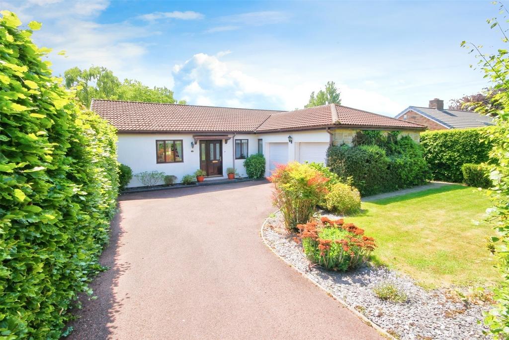 Eastlands, High Rickleton... 3 bed bungalow - £425,000