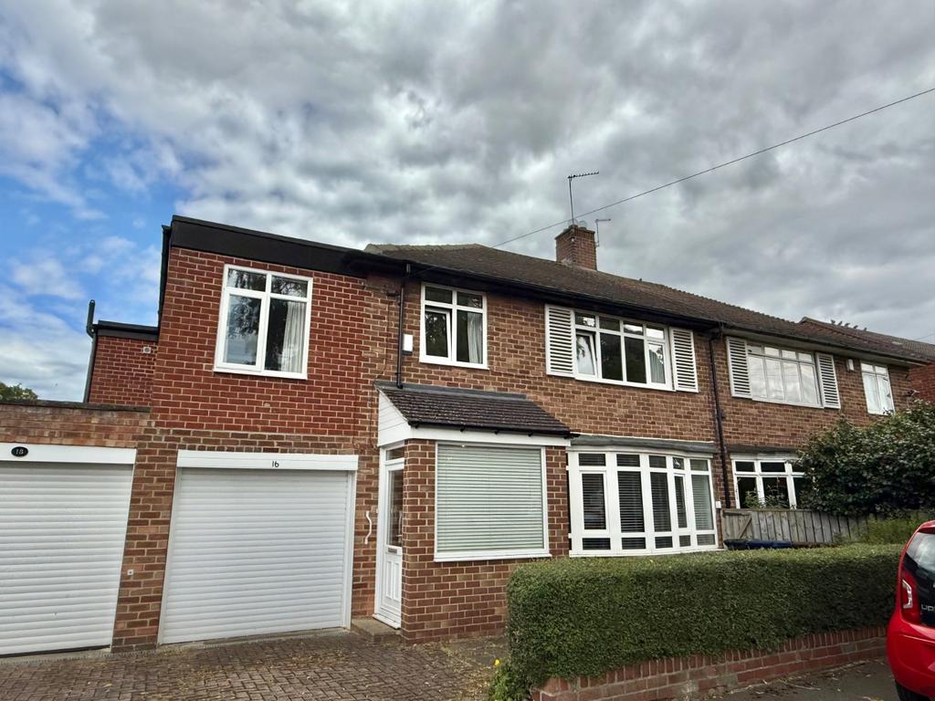 Kilnshaw Place, Tyne and Wear NE3 5 bed semi-detached house - £400,000