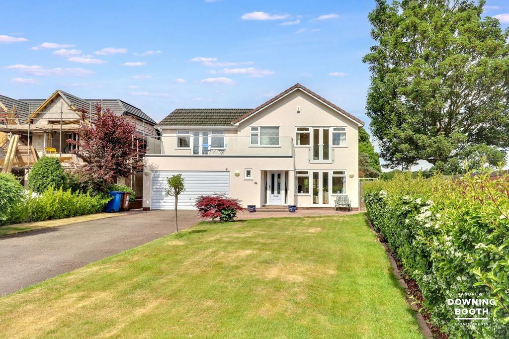 The Parchments, Lichfield WS13 4 bed detached house - £750,000