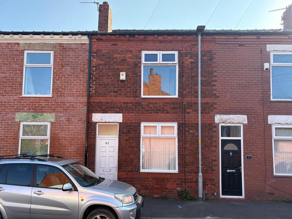 Sumner Street, Atherton 2 bed terraced house - £700 pcm (£162 pw)