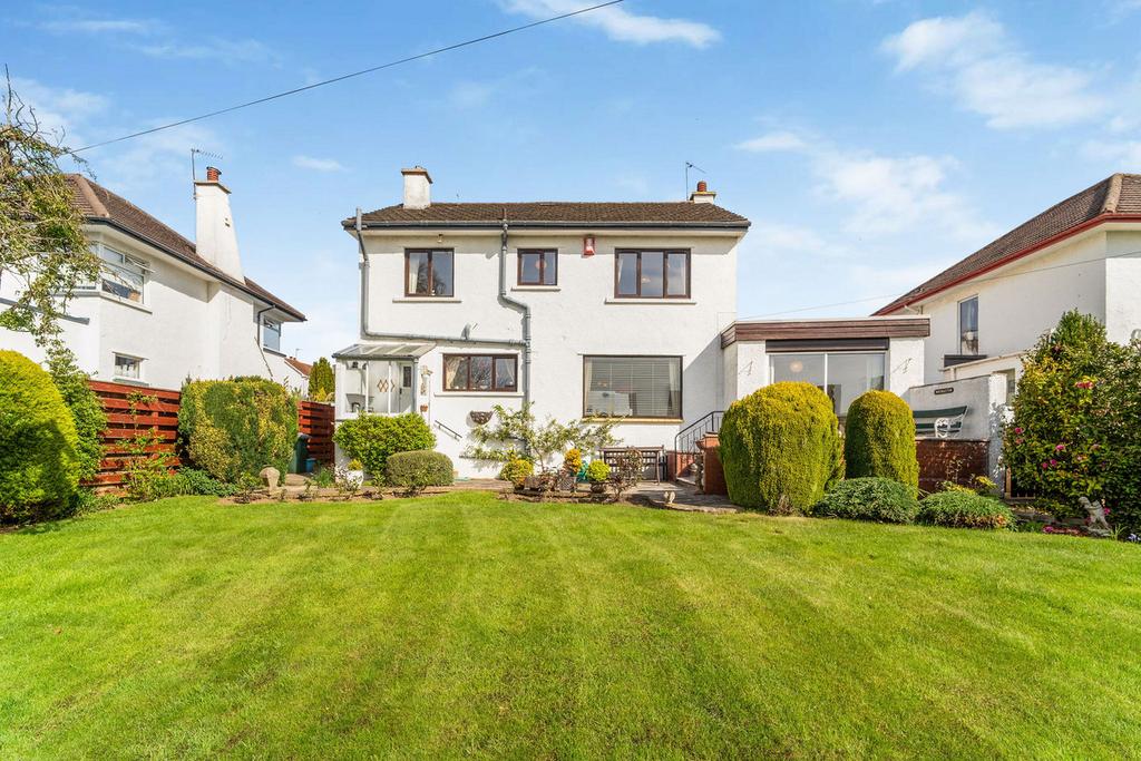 82 Cammo Grove, Edinburgh, EH4 3 bed detached house for sale - £550,000
