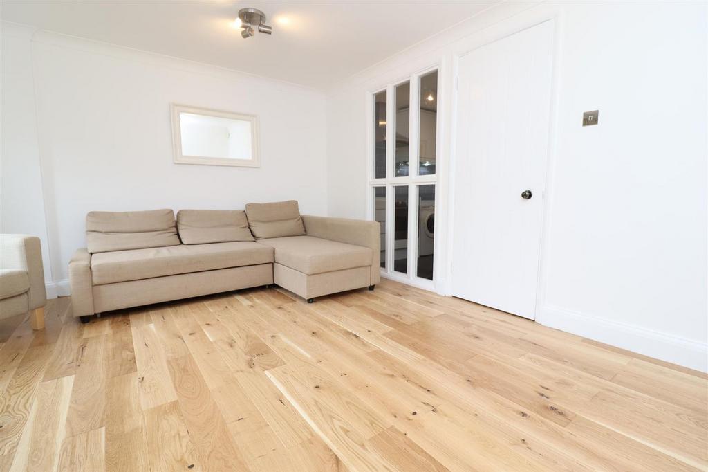 Bywater Place, Rotherhithe SE16 1 bed maisonette to rent - £1,500 pcm ...