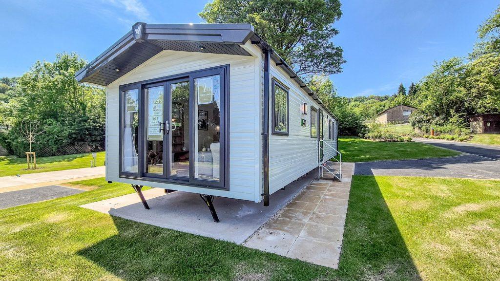 Wood Farm Holiday Park 2 bed park home - £85,995