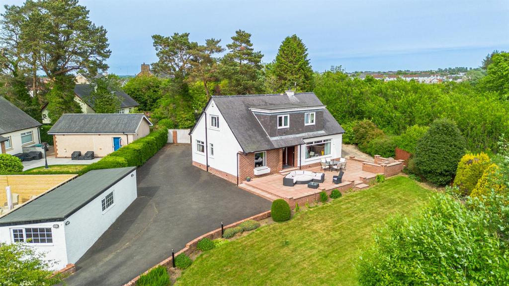 Old Manse Road, Wishaw 4 bed detached house for sale - £370,000