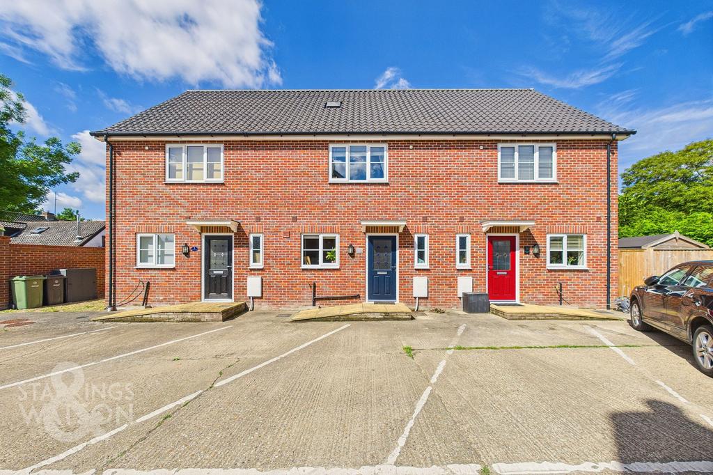 Church Farm Close, Bramerton, Norwich 2 bed terraced house for sale - £ ...
