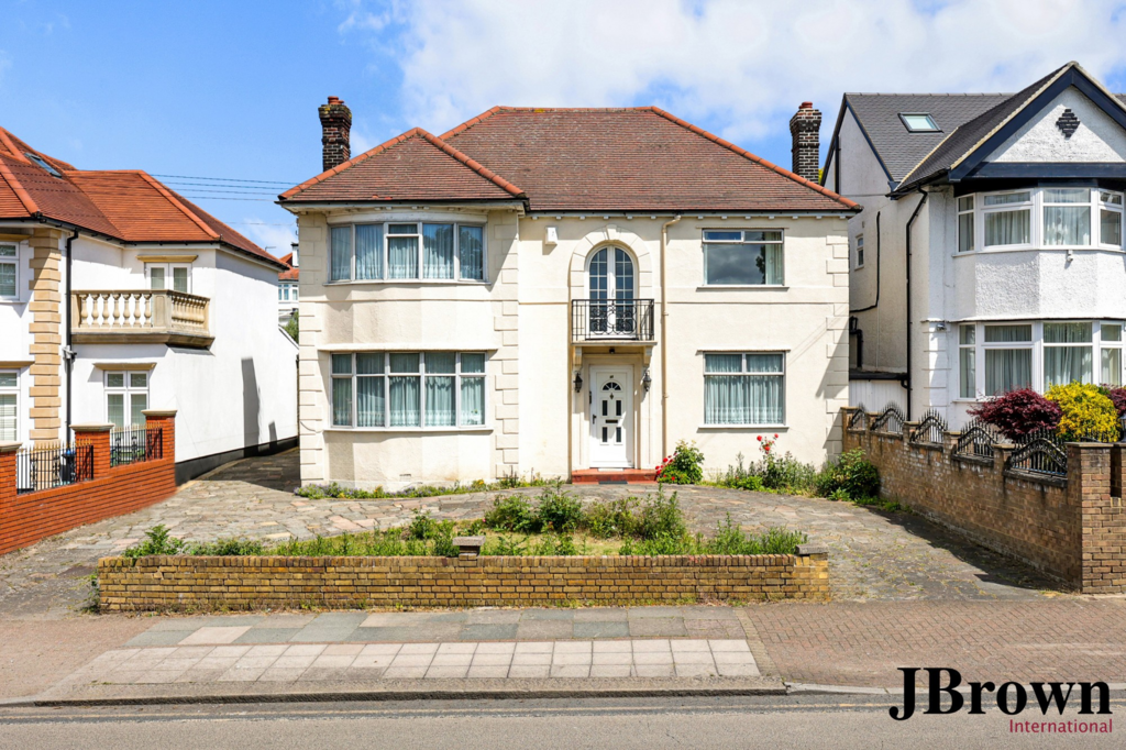 Donnington Road, Willesden, NW10 4 bed detached house - £1,625,000