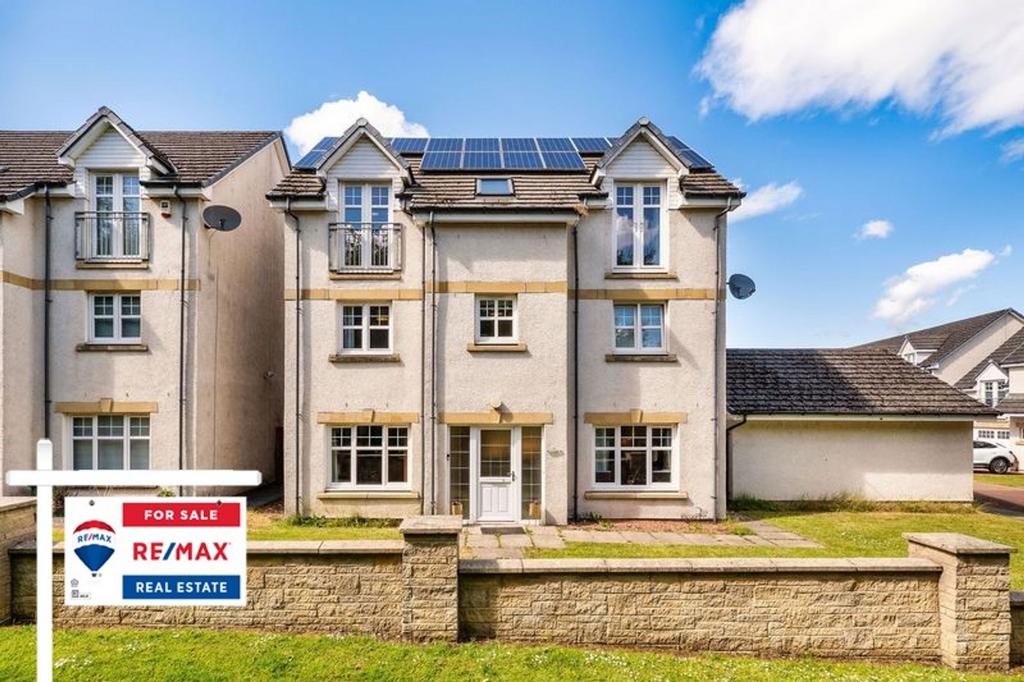 Mosside Terrace, Bathgate EH48 6 bed detached house - £390,000