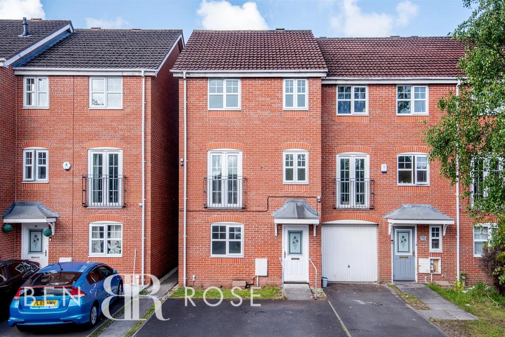 Park Close, Ribbleton 4 bed end of terrace house to rent - £1,250 pcm ...