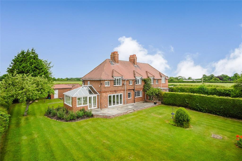 Sicklinghall Road, Wetherby, West... 4 bed semi-detached house for sale ...