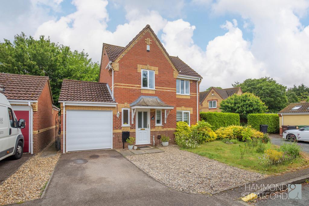 Lakeland Way, Hethersett 3 bed detached house - £350,000