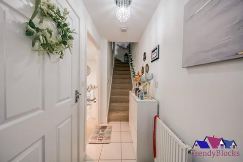 Houses to rent in Dartford | OnTheMarket