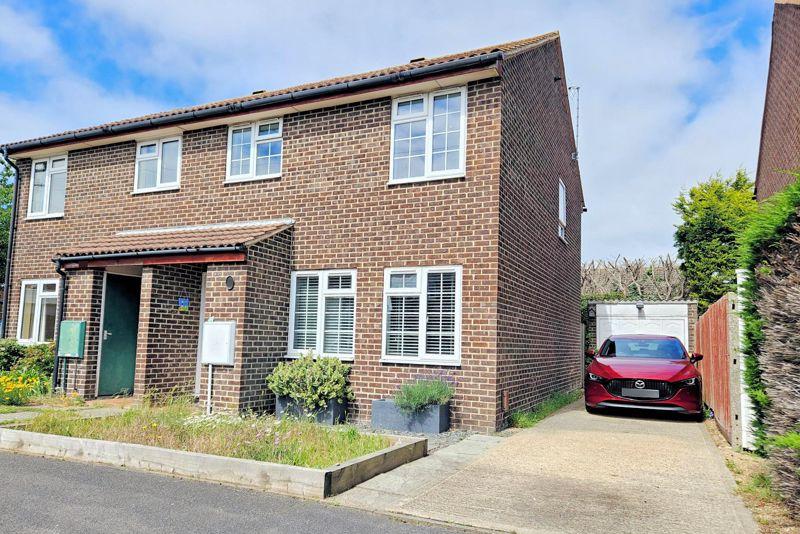Plymouth Drive, Stubbington, PO14 3 bed semi-detached house for sale ...