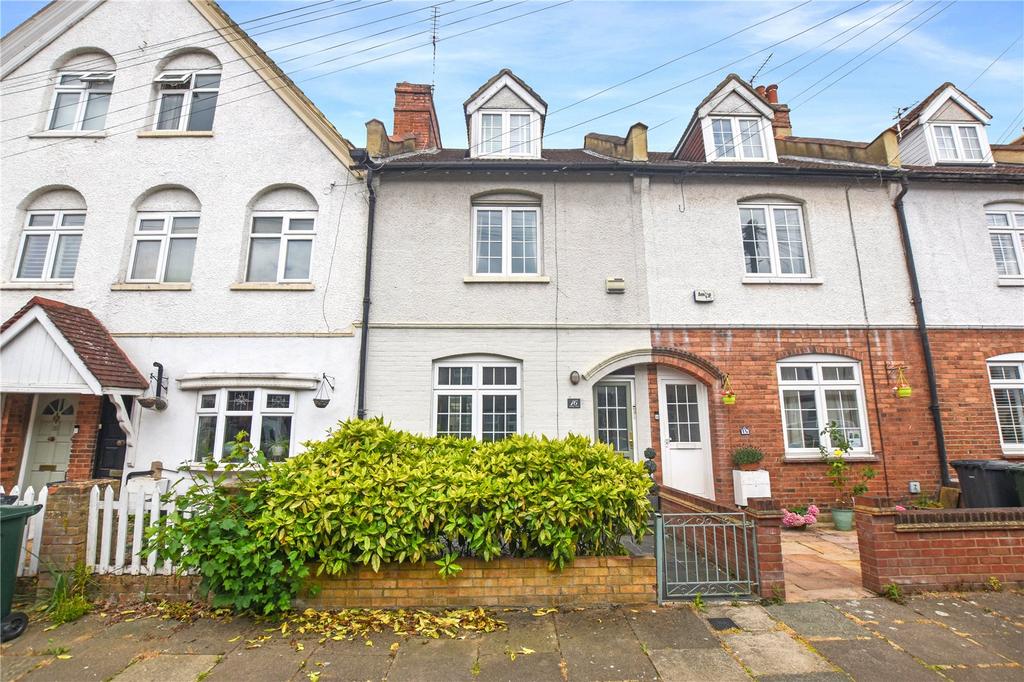 Baldwyns Road, Bexley, Kent, DA5 3 bed terraced house for sale - £470,000