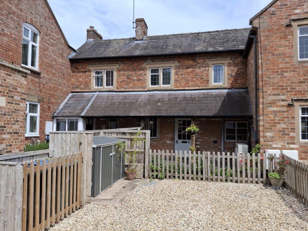 Cherington, Shipston-on-Stour 3 bed terraced house for sale - £325,000