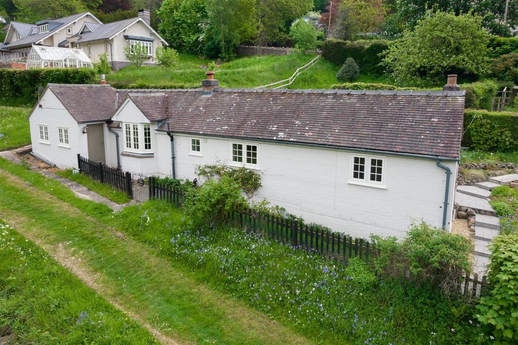 Walwyn Road, Upper Colwall, Malvern 2 bed detached house for sale - £ ...