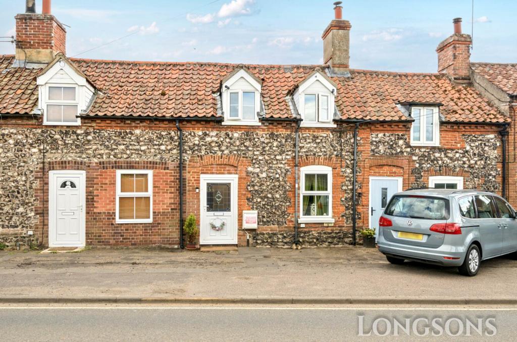 Lynn Road, Swaffham 2 bed terraced house for sale - £165,000
