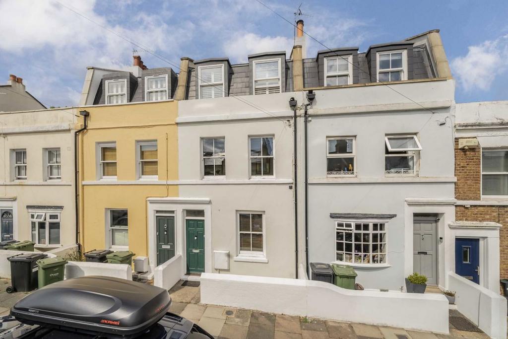 Wellfield Road, London SW16 4 bed terraced house for sale - £800,000