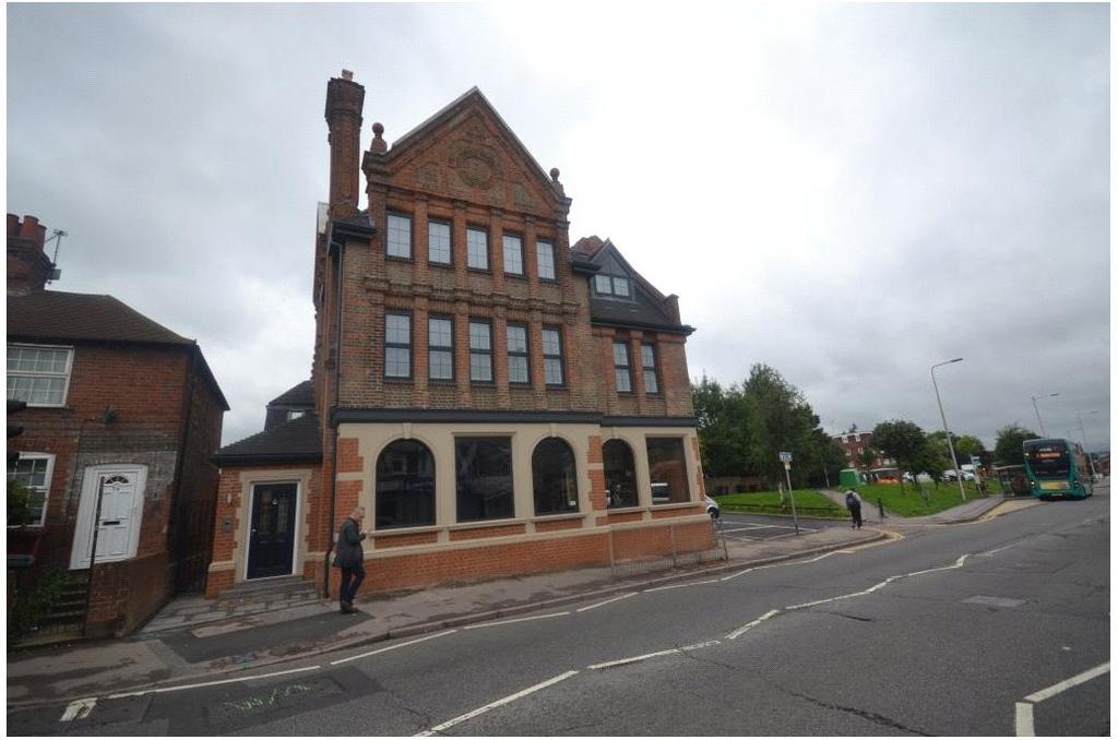 Whitley Street, Reading, Berkshire, RG2 1 bed apartment - £995 pcm (£ ...