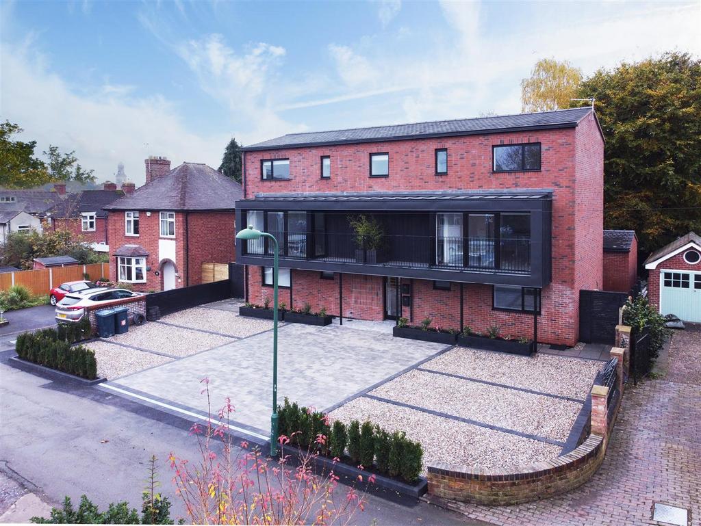 Hunters Court, Hunter Street... 2 bed apartment to rent - £1,550 pcm (£ ...
