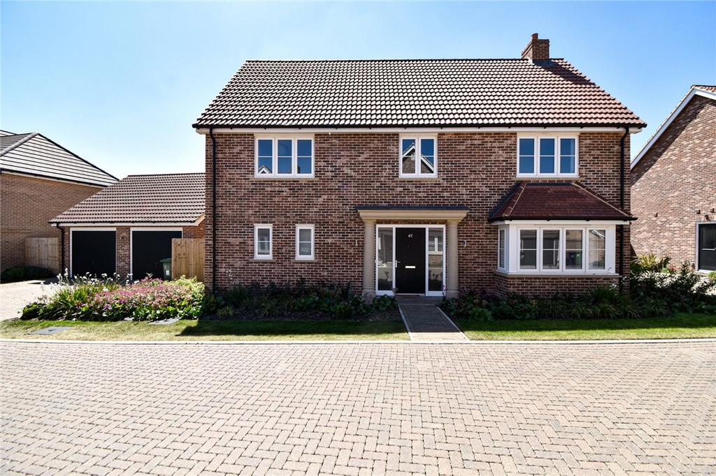 Howells Way, Hardwick, Cambridge, CB23 5 bed detached house - £3,450 ...