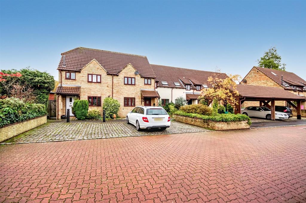 Up Hatherley GL51 3NH 3 bed terraced house - £1,250 pcm (£288 pw)