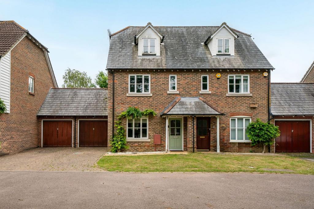 Wisteria Place, Coolham, RH13 3 bed semi-detached house for sale - £500,000