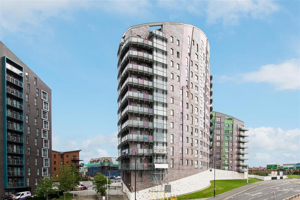Echo Central, Cross Green Lane, LS9 2 bed apartment - £995 pcm (£230 pw)