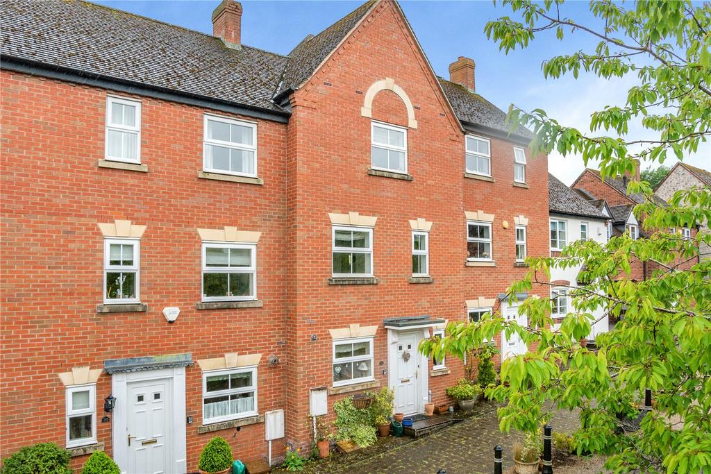37 Hunters Gate, Much Wenlock... 3 bed terraced house for sale - £280,000