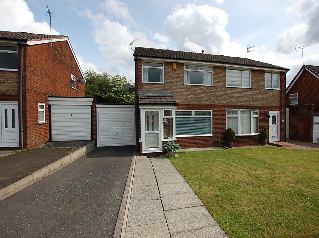 Ladysmith Road, Greater Manchester OL6 3 bed semi-detached house for ...