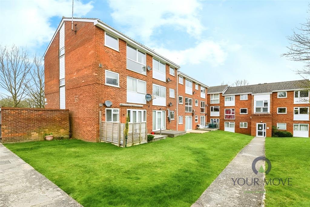 Nightingale Walk, Hertfordshire HP2 1 bed flat - £925 pcm (£213 pw)