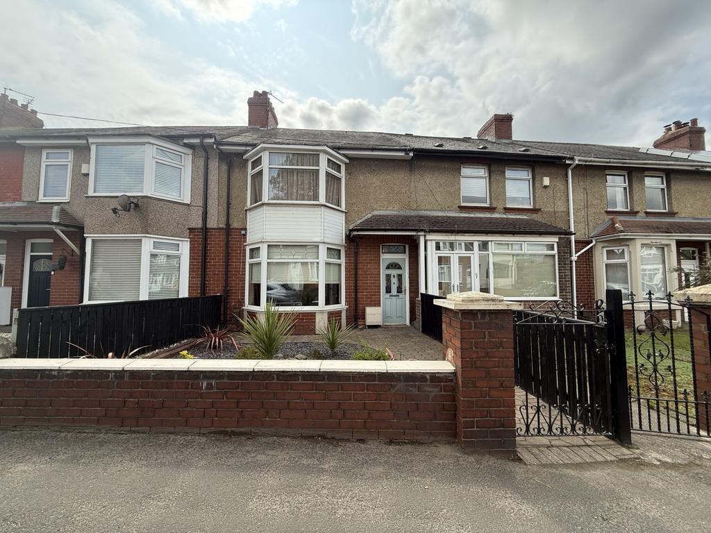 Louvaine Terrace, Houghton Le Spring DH5 2 bed terraced house - £115,000