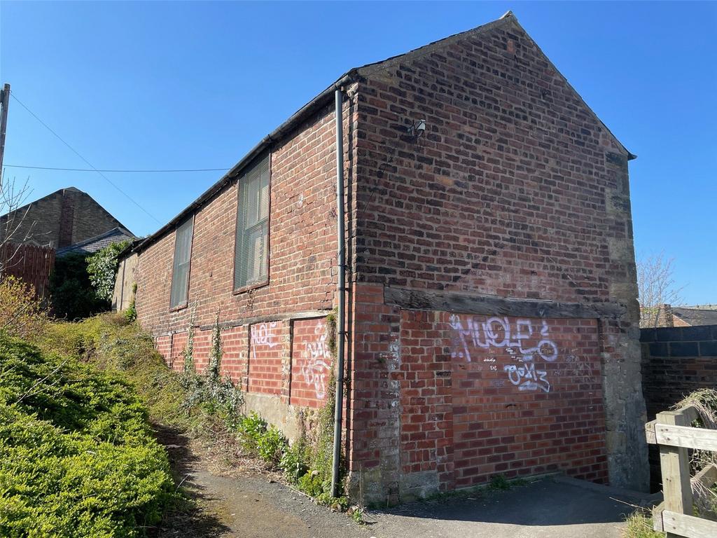 Broadgates, Hexham, Northumberland, NE46 Commercial development - £100,000