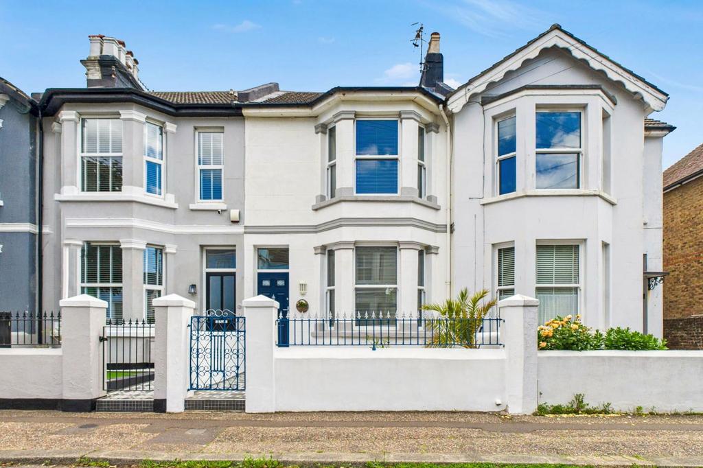 Madeira Avenue, Worthing, BN11 2AU 3 bed terraced house - £575,000
